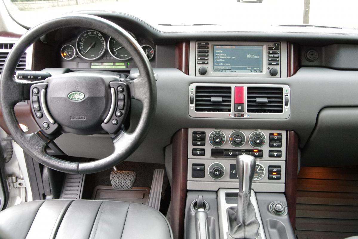 2004 Range Rover Interior