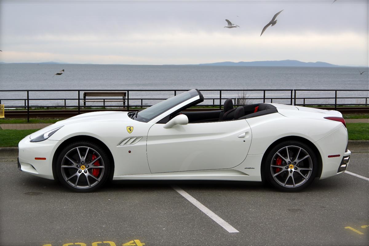 2011 Ferrari California | CORCARS