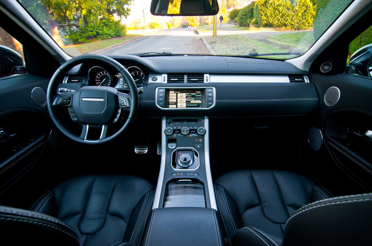 2015 Land Rover Range Rover Evoque - Dynamic | Cor Motorcars