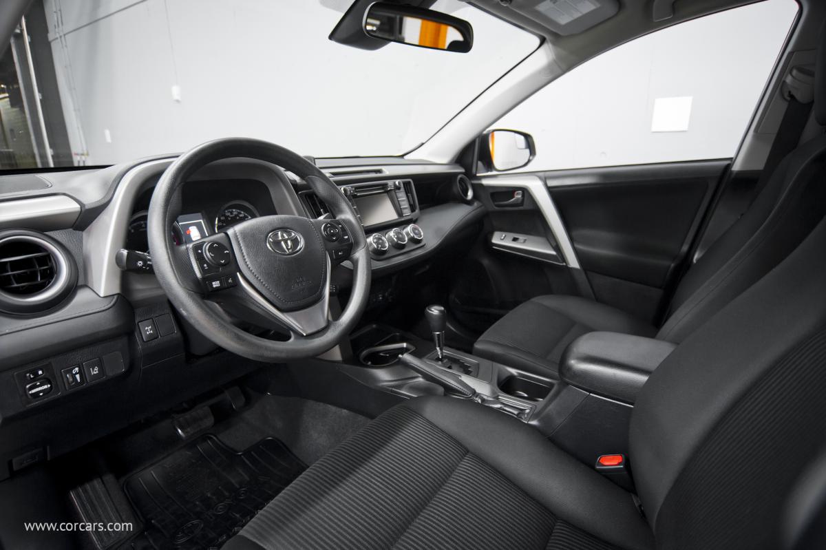 2017 Toyota Rav4 LE | Cor Motorcars