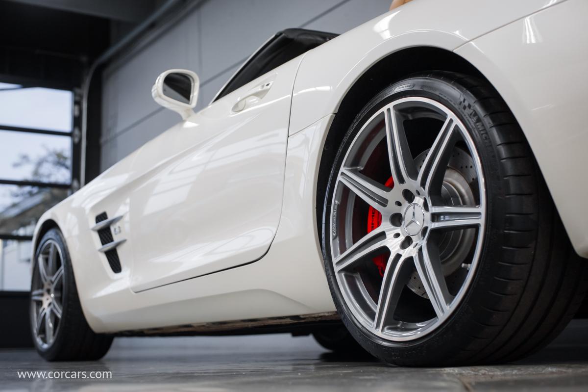 2012 Mercedes-Benz SLS AMG Roadster | Cor Motorcars